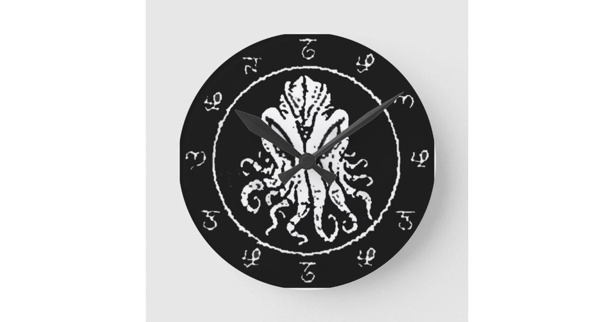 Cthulhu Round Round Clock | Zazzle