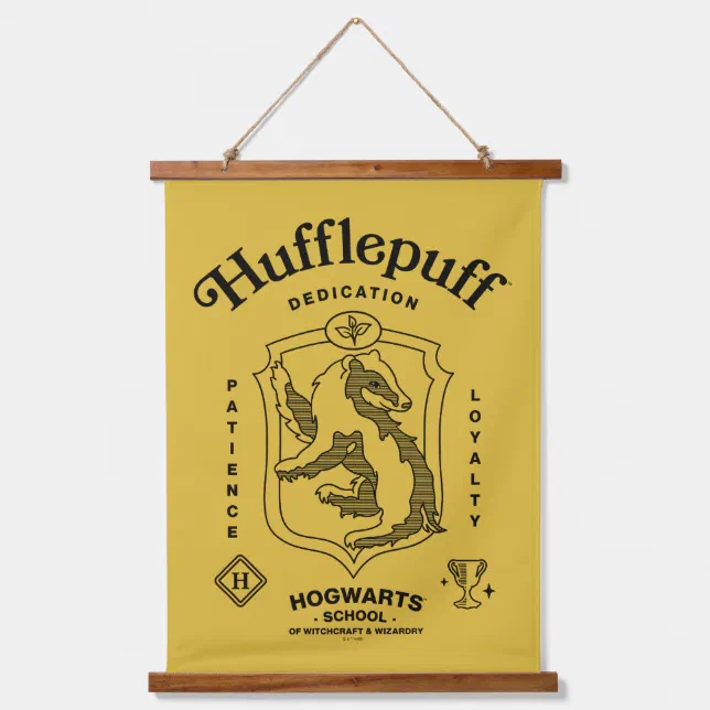 HUFFLEPUFF™ Dedication Patience Loyalty Crest Hanging Tapestry | Zazzle